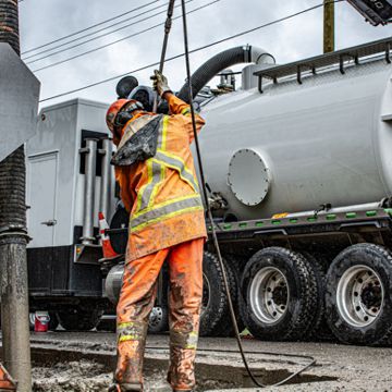 Industrial Vacuum Services – R&R General Contractors, Inc.
